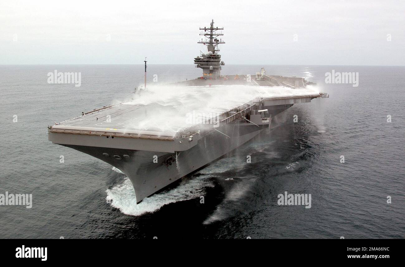 050615-N-1281L-186. Country: Pacific Ocean (POC) Scene Major Command ...