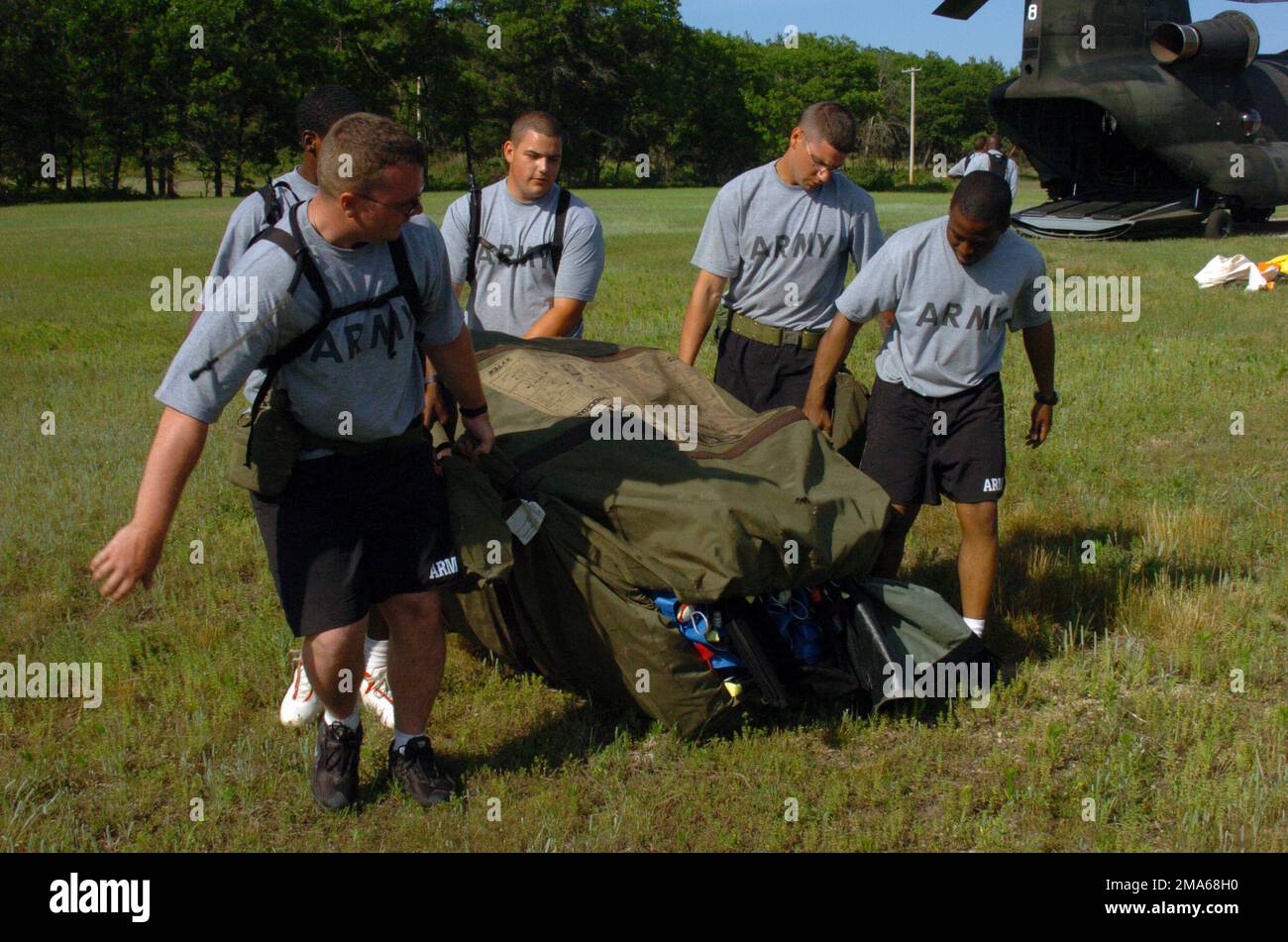050622-A-9665L-096. Subject Operation/Series: IRAQI FREEDOM Base ...