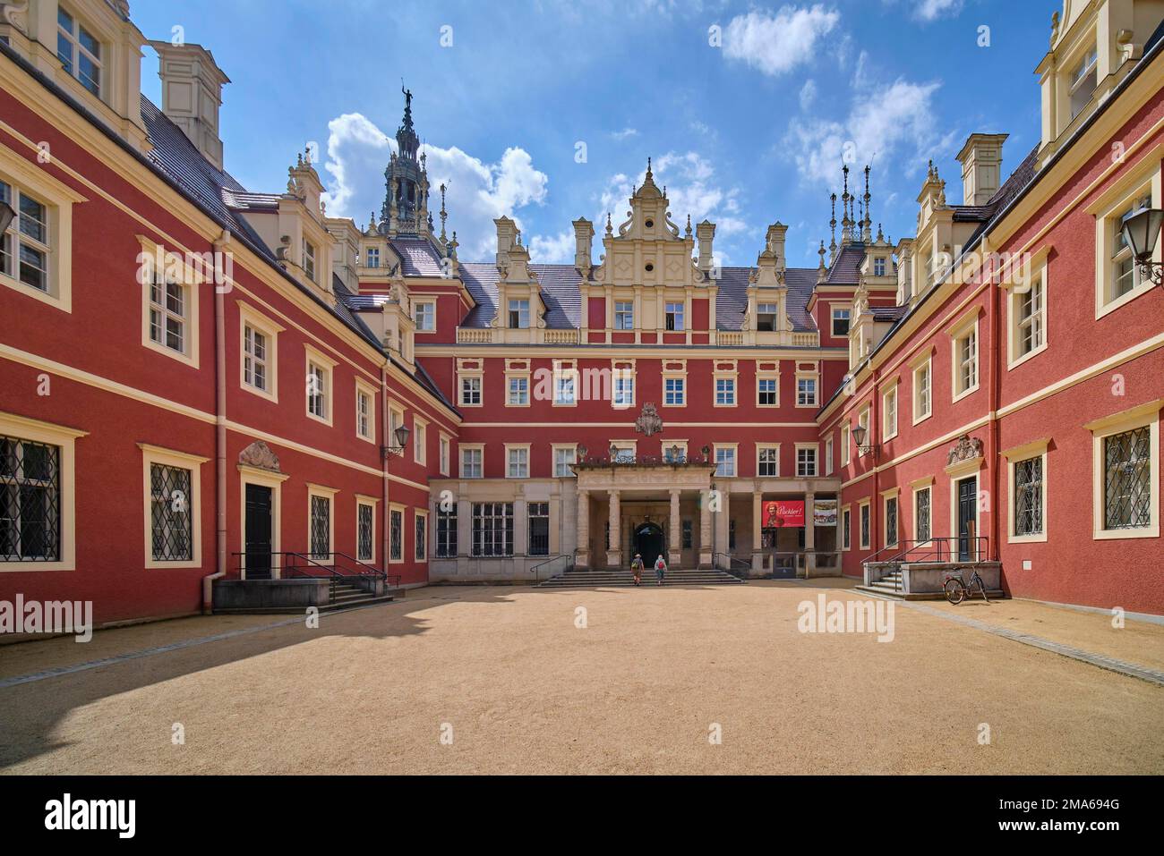 New Palace, Muskau Park, Prince Pueckler Park, UNESCO World Heritage ...