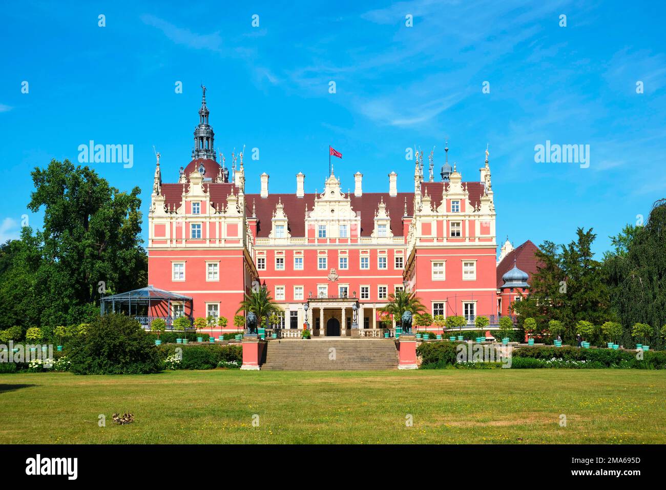 New Palace, Muskau Park, Prince Pueckler Park, UNESCO World Heritage ...