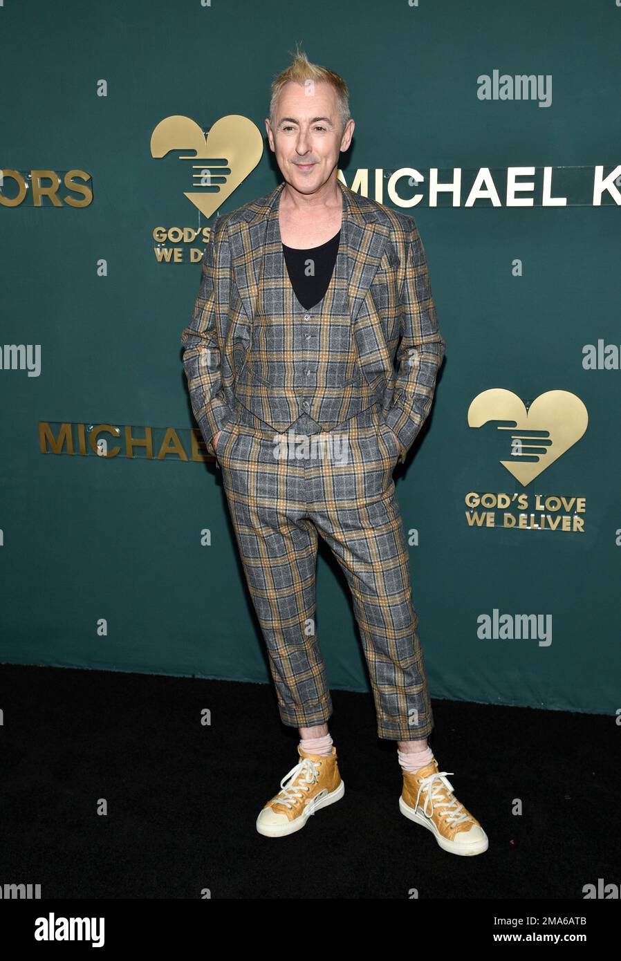 Alan Cumming attends the God's Love We Deliver 16th annual Golden Heart ...