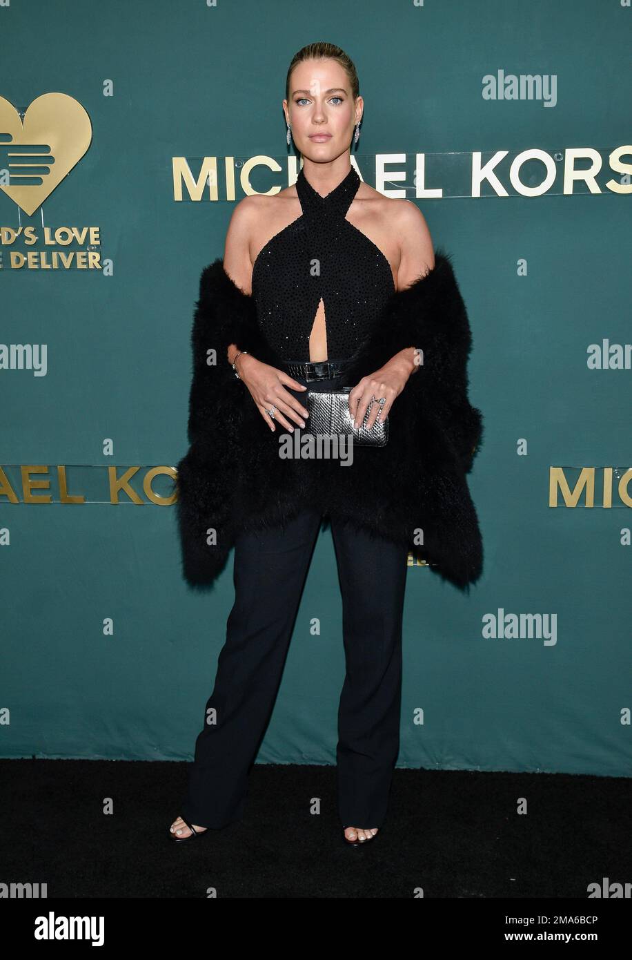 Lady Eliza Spencer attends the God's Love We Deliver 16th annual Golden ...