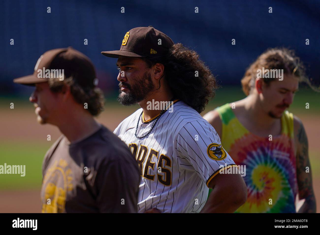 San Diego Padres pitcher Sean Manaea, center, looks on with pitchers ...