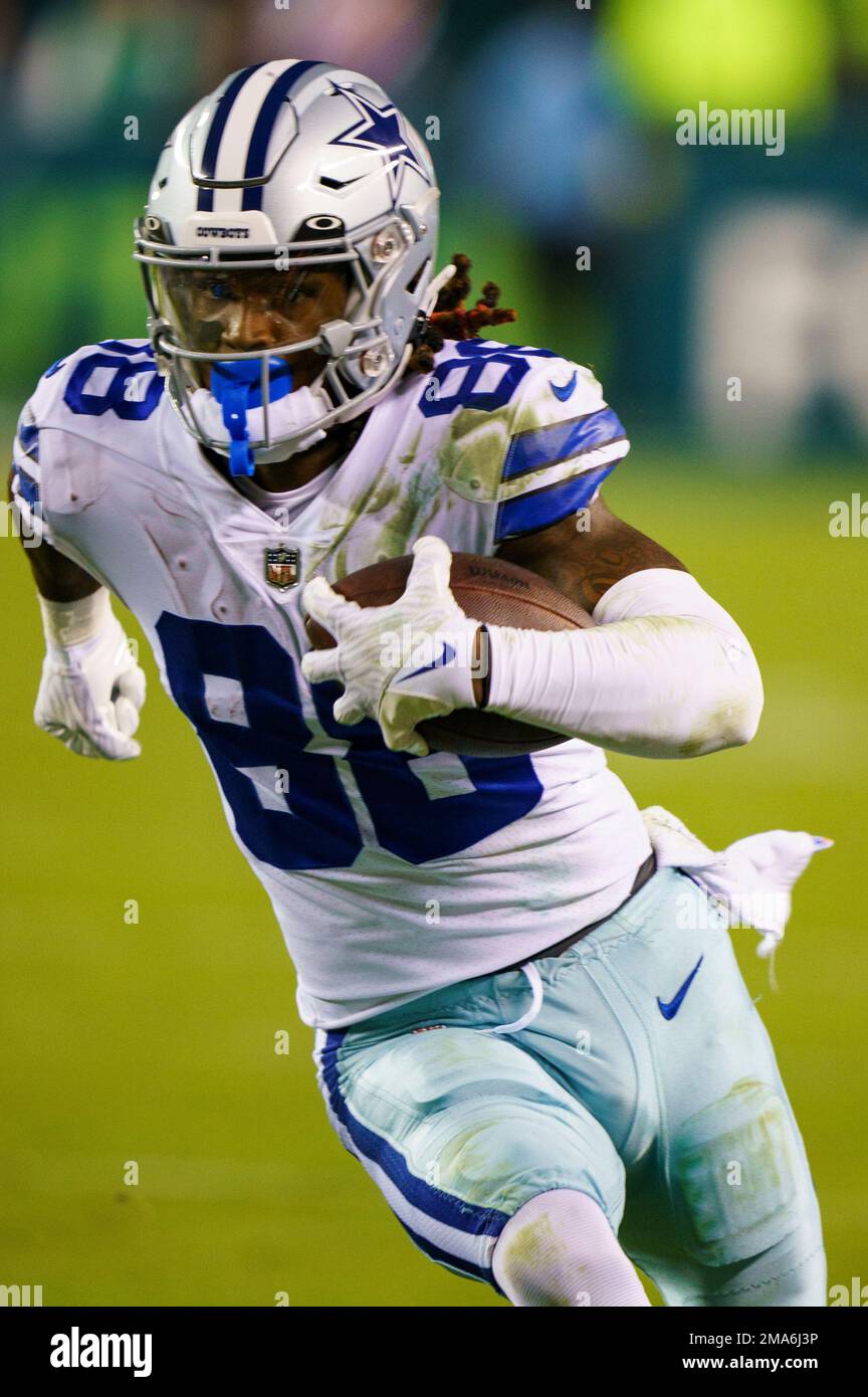 Dallas Cowboys wide receiver CeeDee Lamb (88) in action during the NFL ...