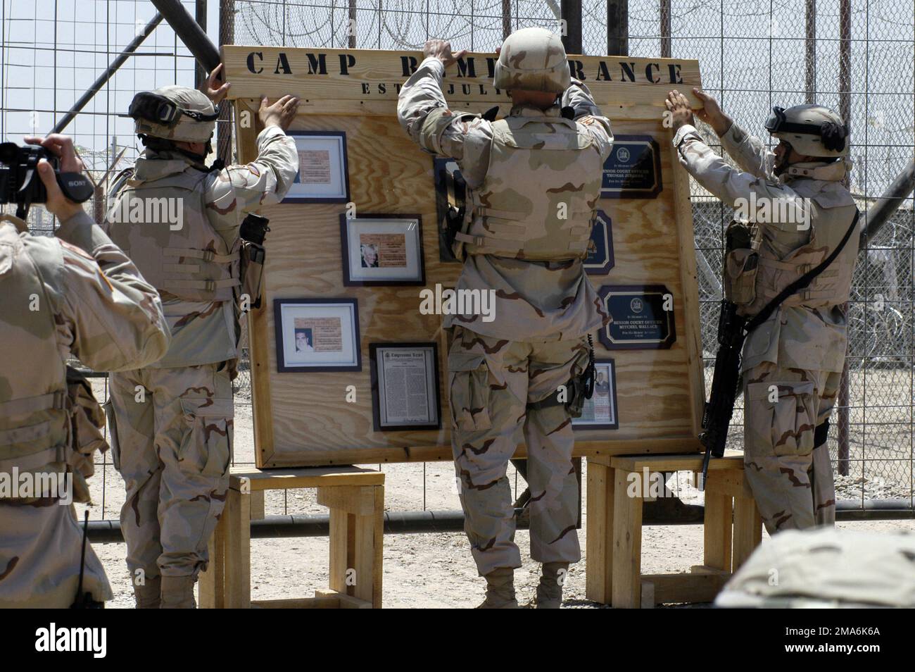 306th military police battalion hi-res stock photography and images - Alamy