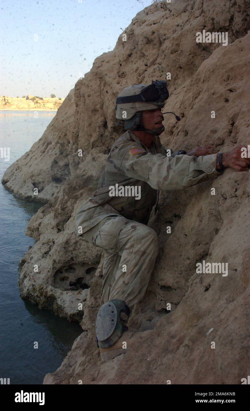 050804-A-2140D-043. Subject Operation/Series: IRAQI FREEDOM Base: Rawah ...