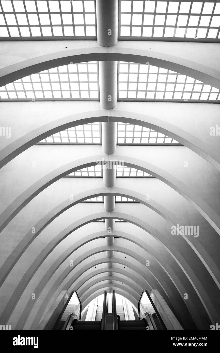 Liege, station, architecture, modern, Belgium Stock Photo - Alamy