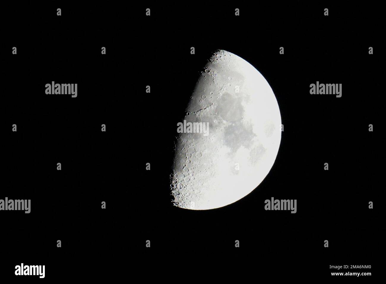 The moon is photographed during a baseball game between the Chicago ...