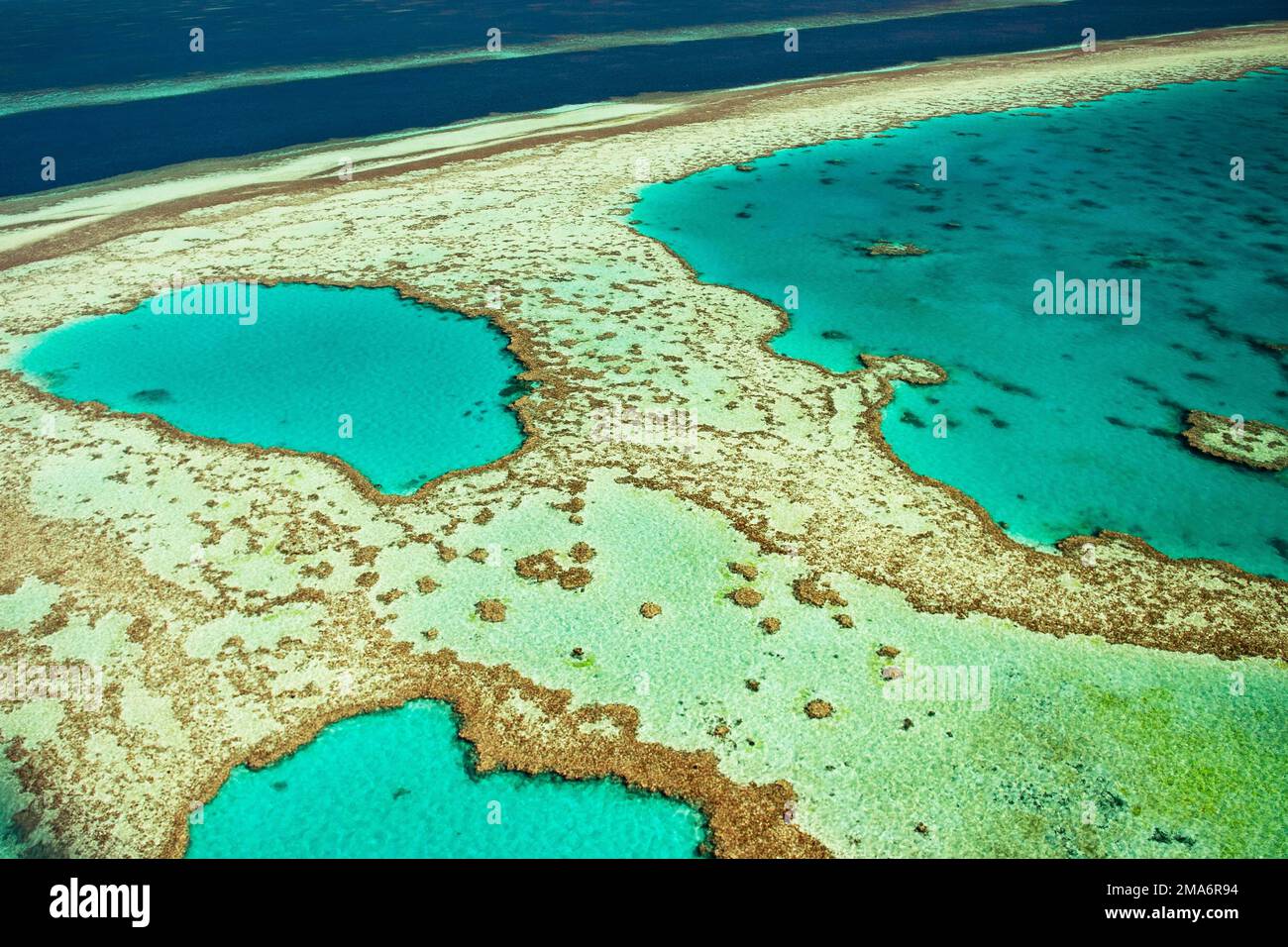 Aerial view, reefs and atolls of the Great Barrier Reef, Queensland ...