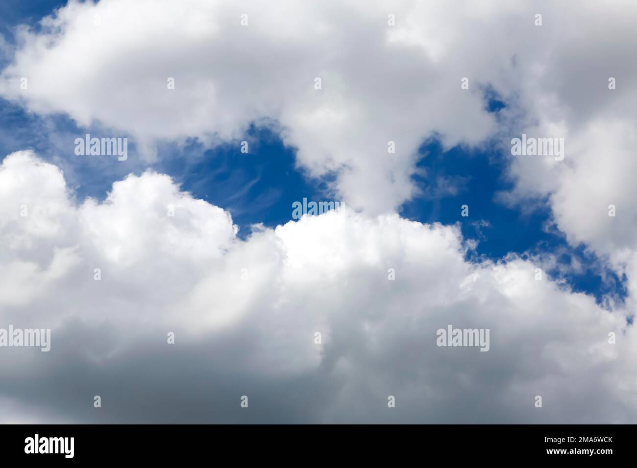 Glemser Stausee-Rundweg, clouds, sky, Glems near Metzingen, Baden ... Glemser Stausee-Rundweg, clouds, sky, Glems near Metzingen, Baden ...