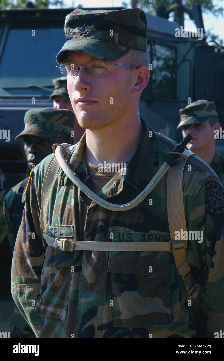 050904-A-9419D-004. Subject Operation/Series: KATRINA RELIEF Base: Camp ...