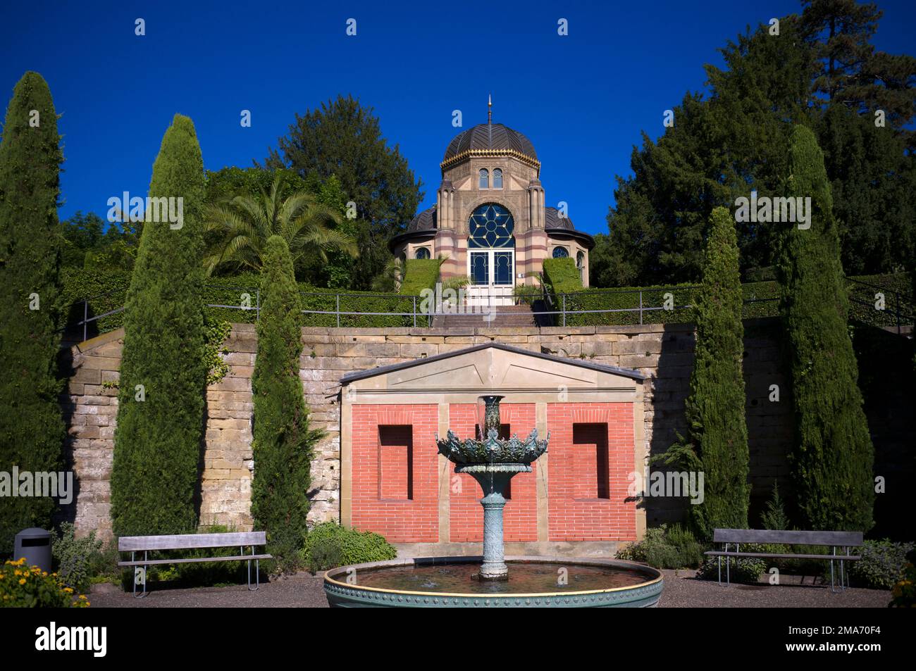 Fountain and pavilion Belvedere in Moorish style, subtropical terraces ...
