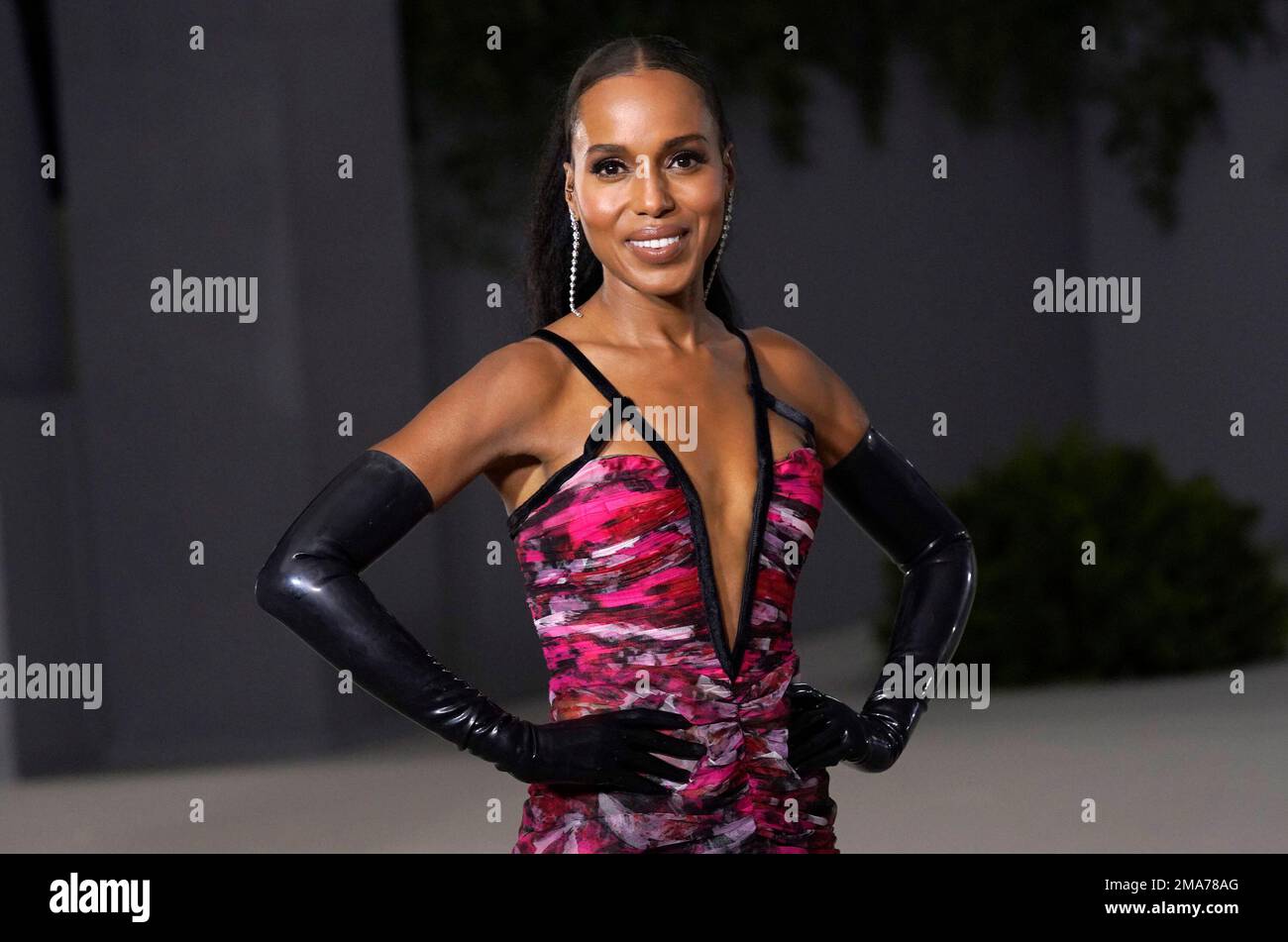 Kerry Washington arrives at the second annual Academy Museum gala at ...