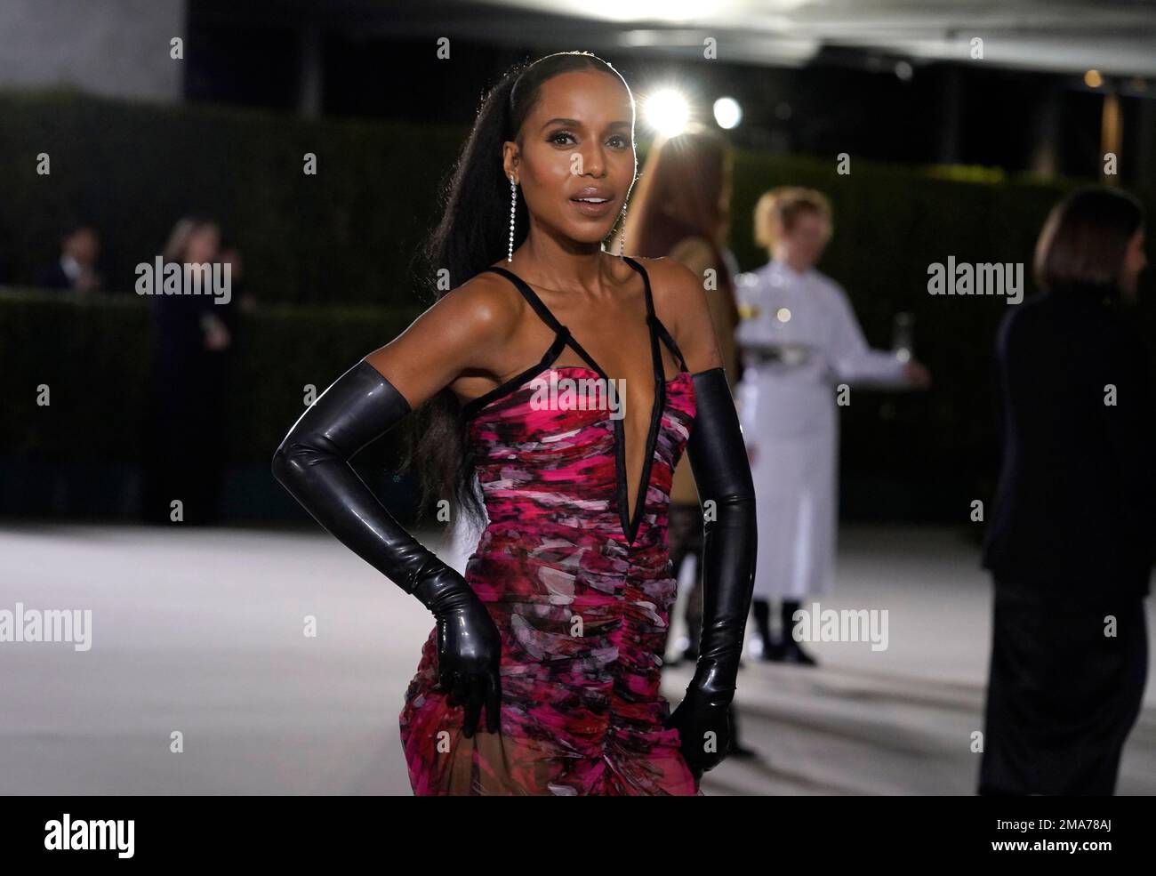 Kerry Washington arrives at the second annual Academy Museum gala at ...