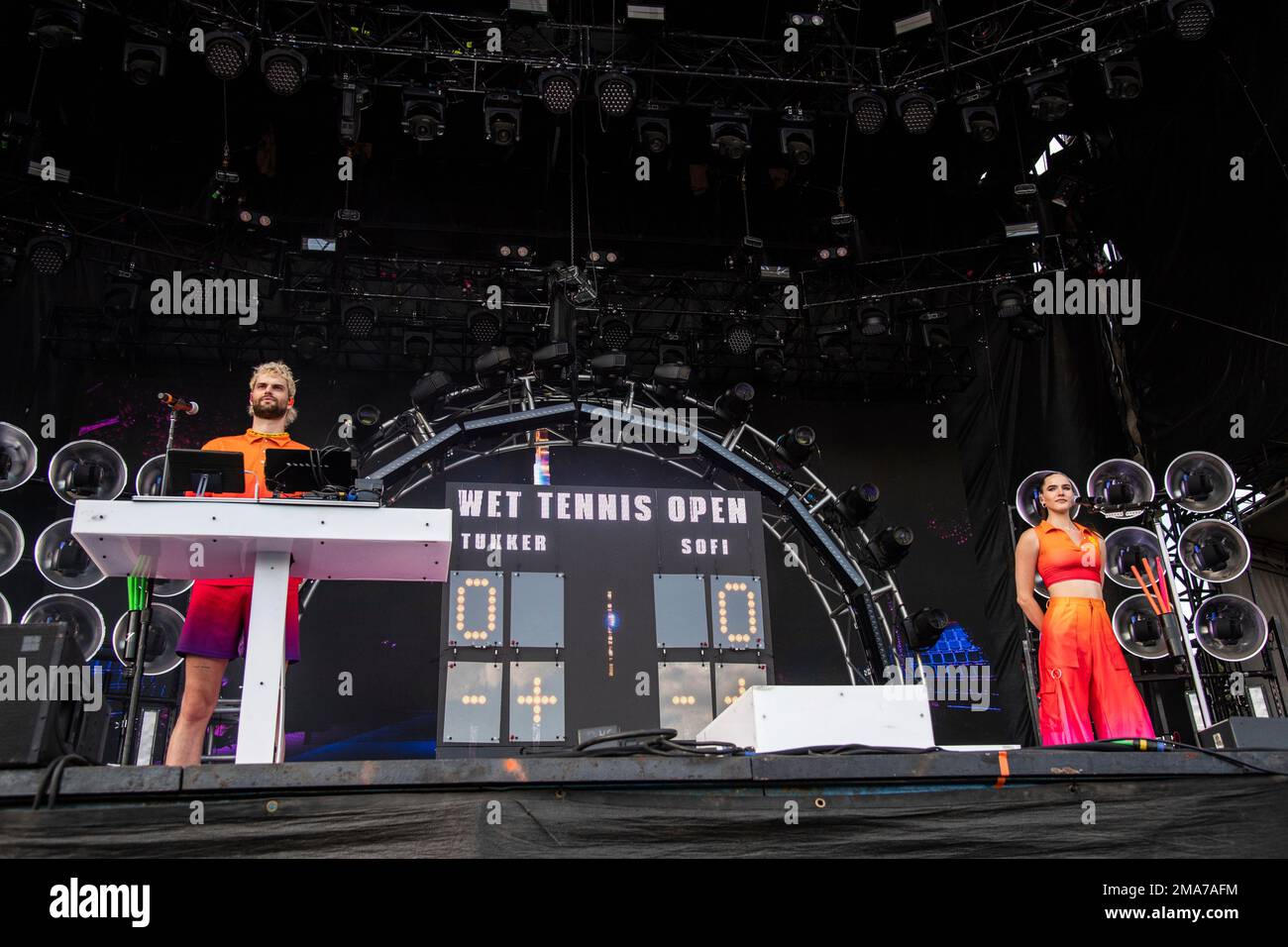 Tucker Halpern, left, and Sophie Hawley-Weld of SOFI TUKKER perform on ...
