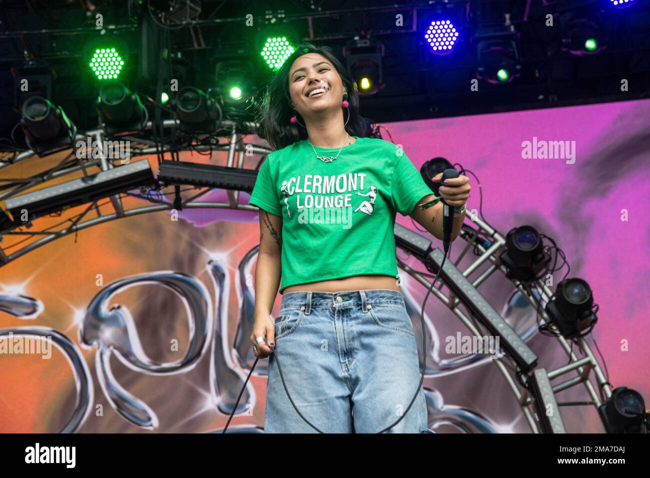 spill tab performs on the second weekend of the Austin City Limits ...