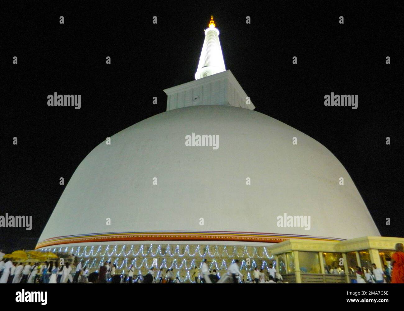 The Anuradhapura Kingdom, the first established kingdom in ancient Sri ...