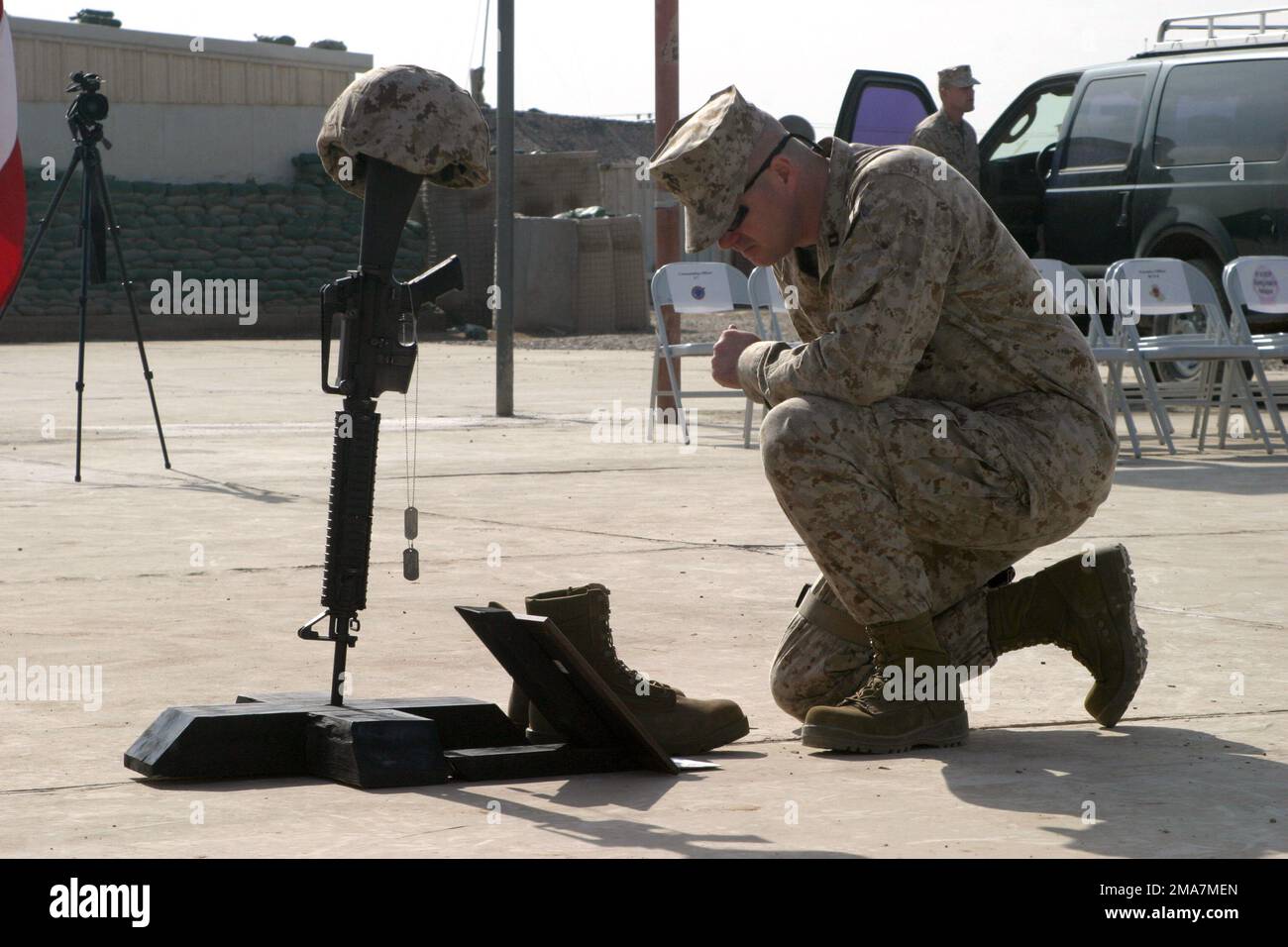 060114-M-9470H-096. Subject Operation/Series: IRAQI FREEDOM Base: Camp ...