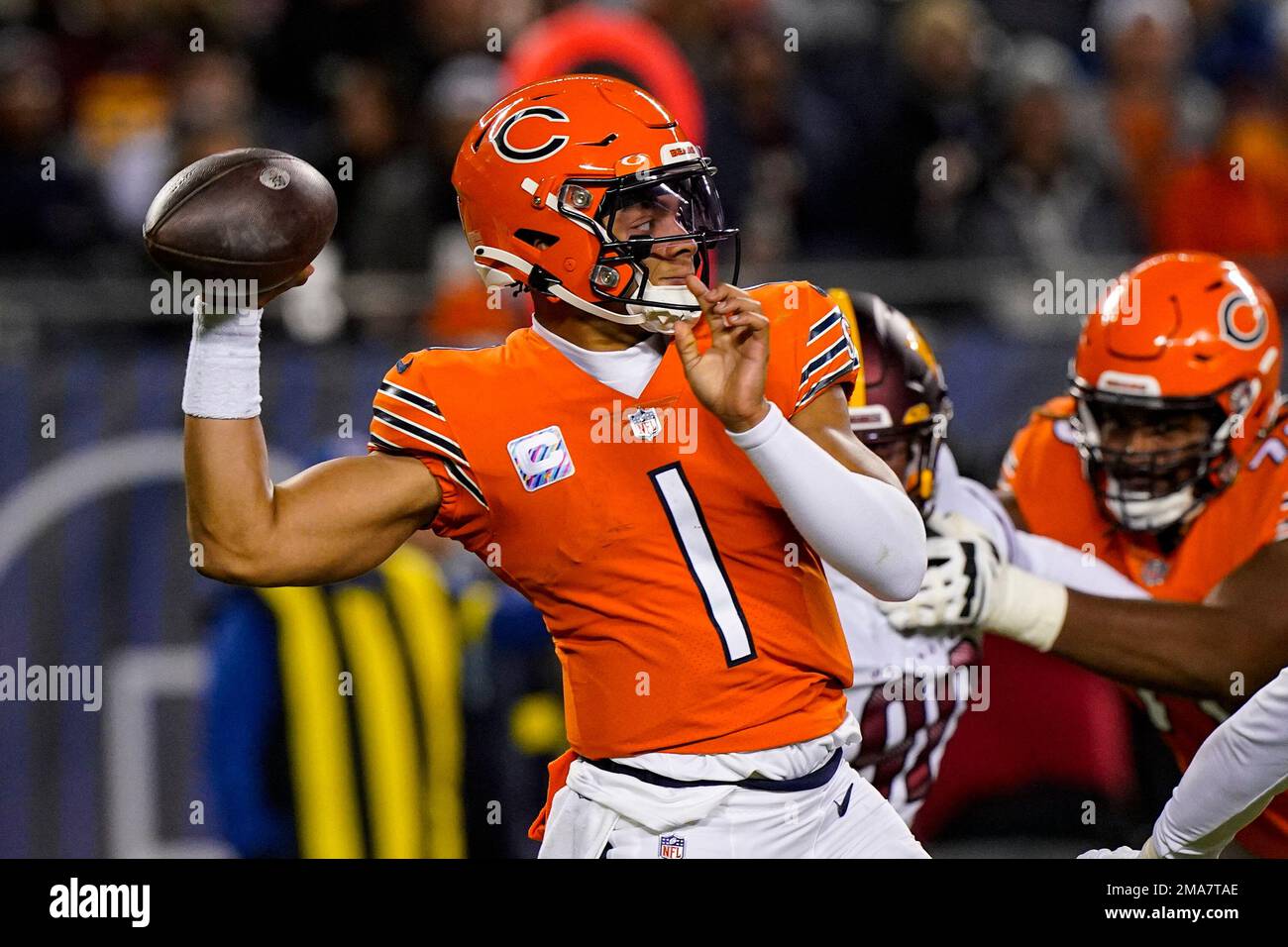Chicago Bears quarterback Justin Fields throws against the Washington ...