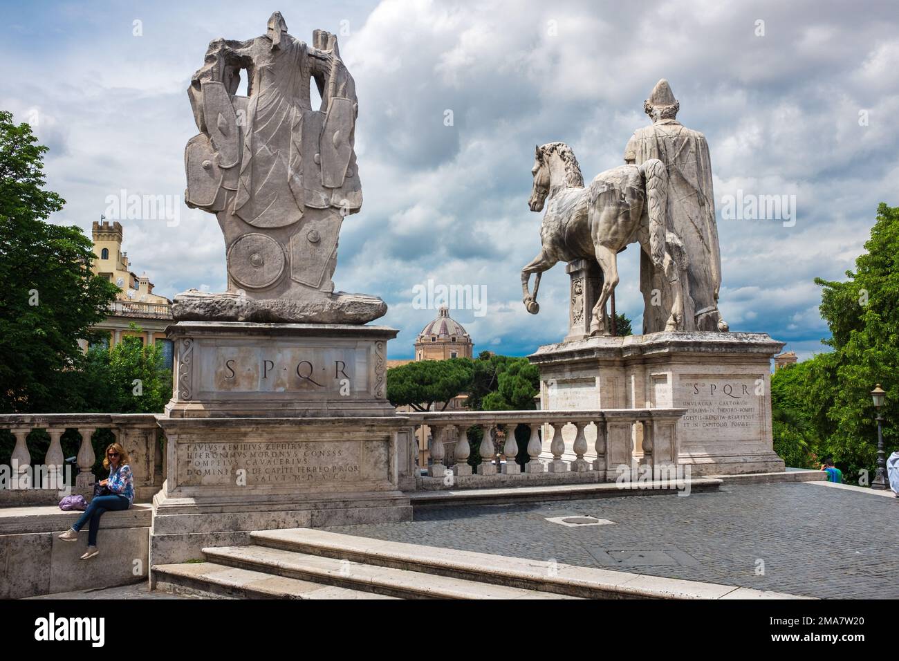 People in Rome the Italian capital Stock Photo - Alamy
