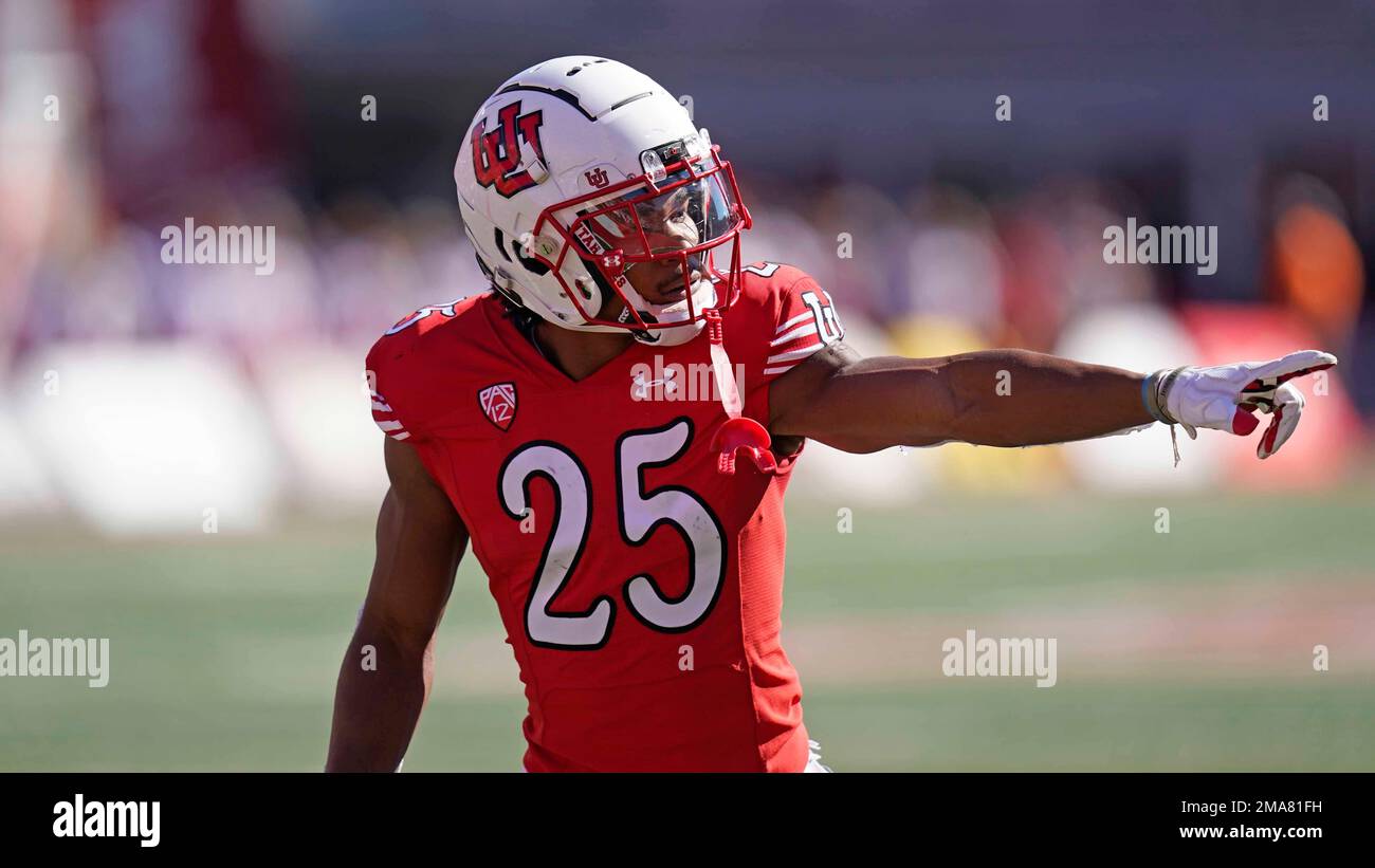 Utah wide receiver Jaylen Dixon (25) looks on during the second half of ...