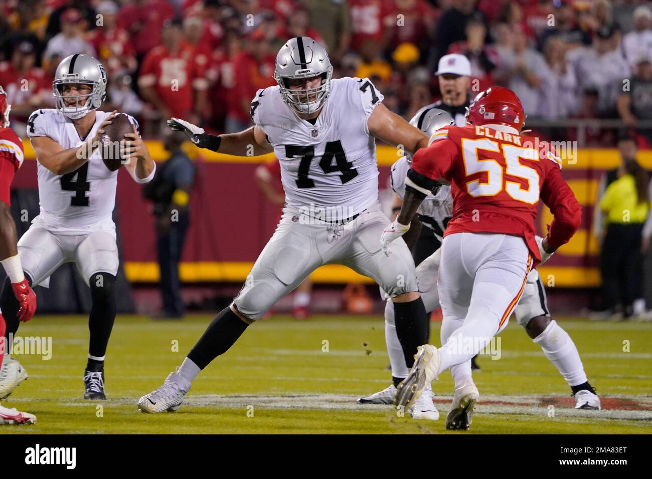 Las Vegas Raiders offensive tackle Kolton Miller (74) blocks during an ...