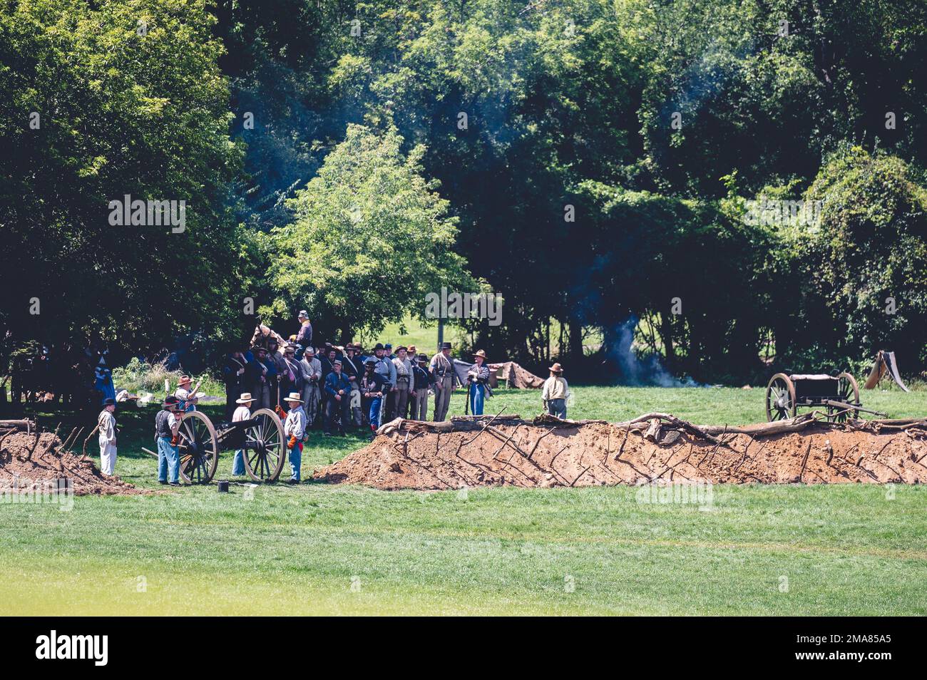 The confederate soldiers at the Civil War muster in Jackson, Michigan ...