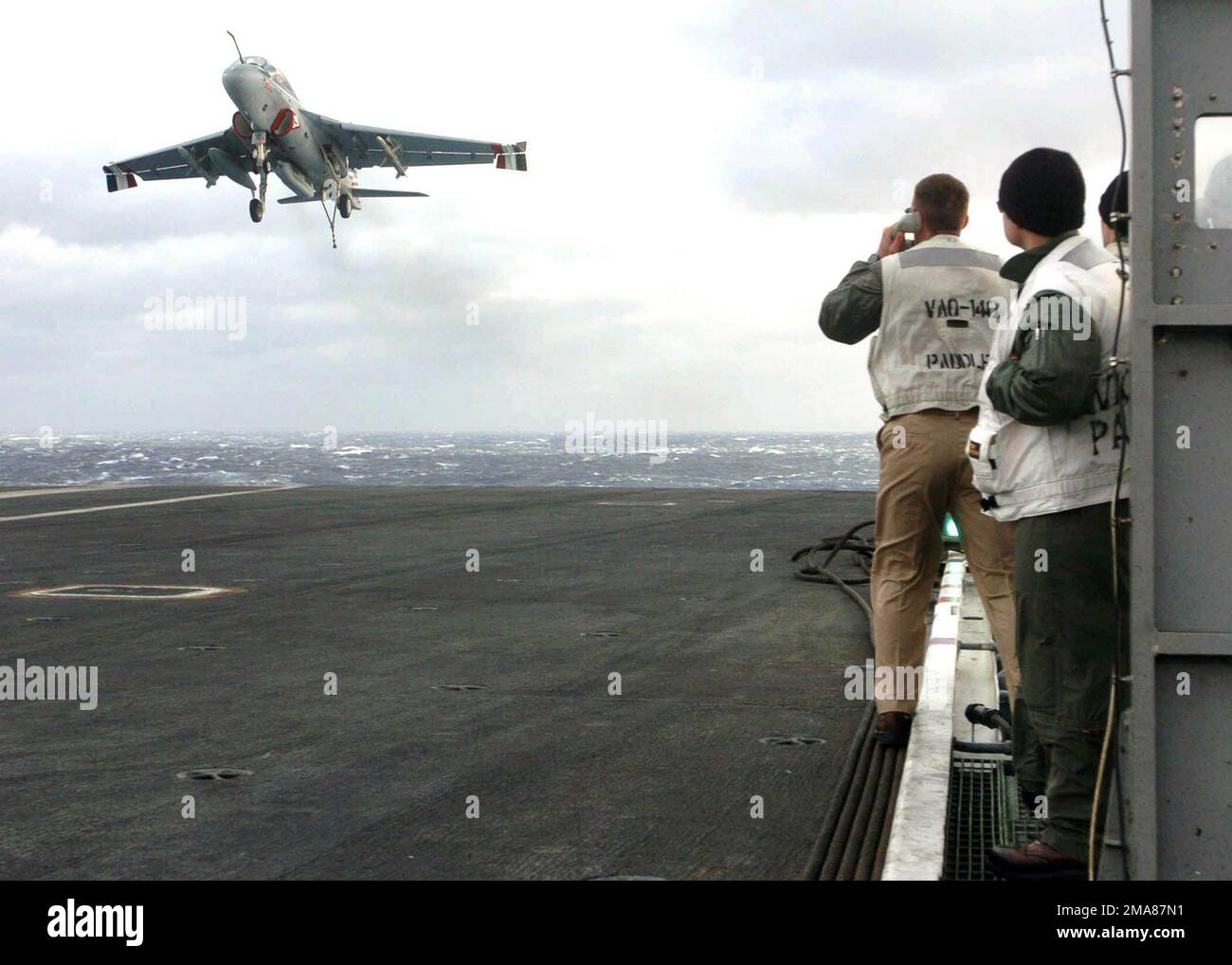 060307-N-7359L-005. Base: USS Dwight D Eisenhower (CVN 69 Stock Photo ...