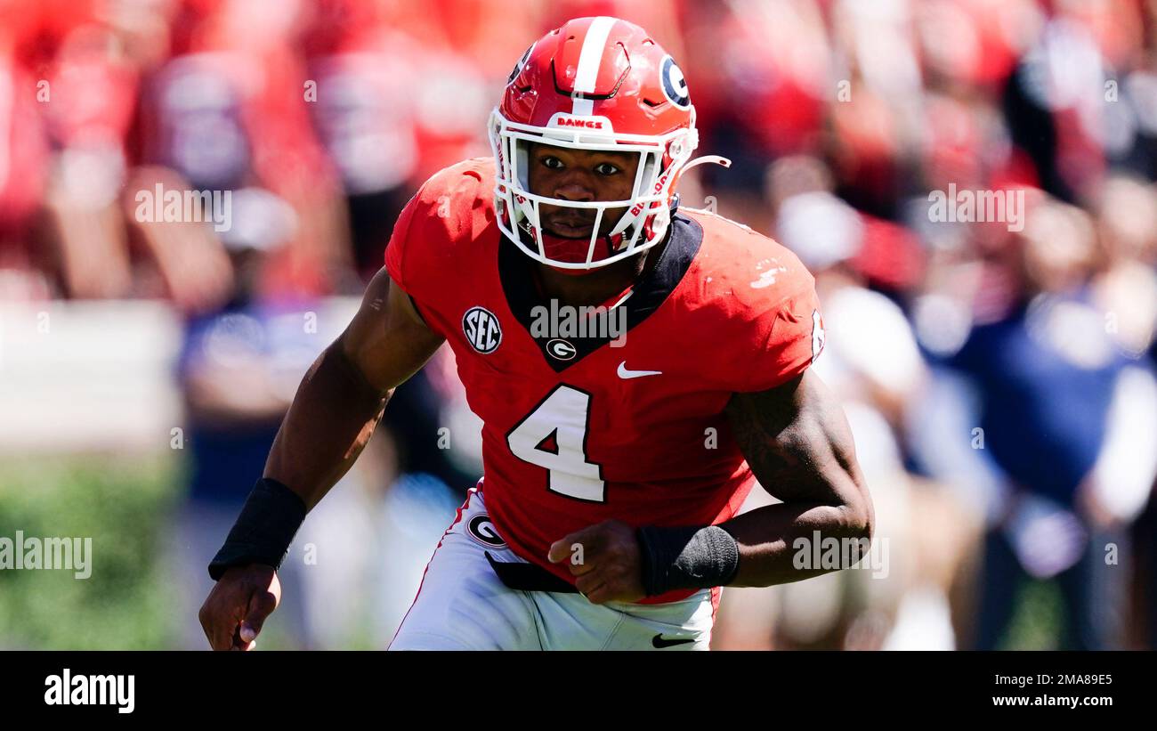 Georgia linebacker Nolan Smith (4) rushes a punt during an NCAA college ...
