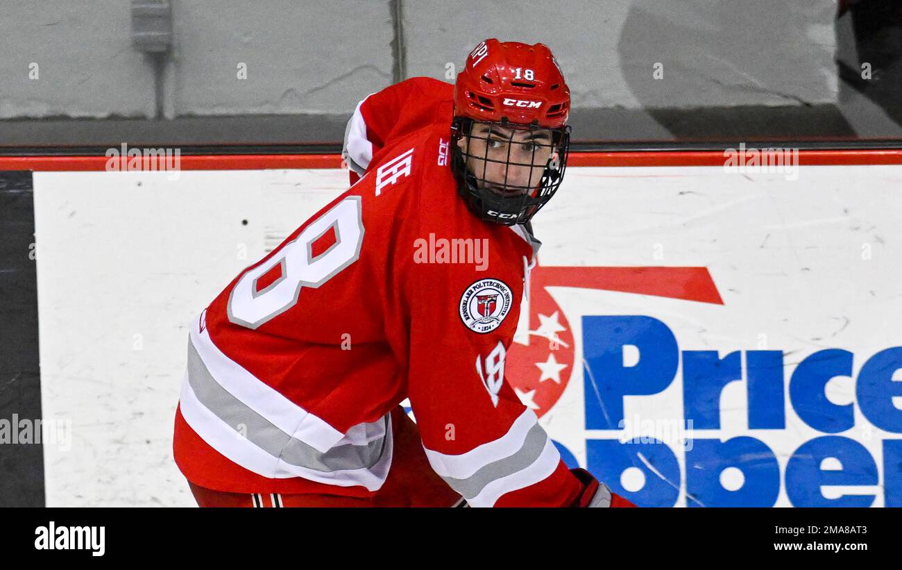 Rensselaer forward James McIsaac (8) during an NCAA hockey game against ...