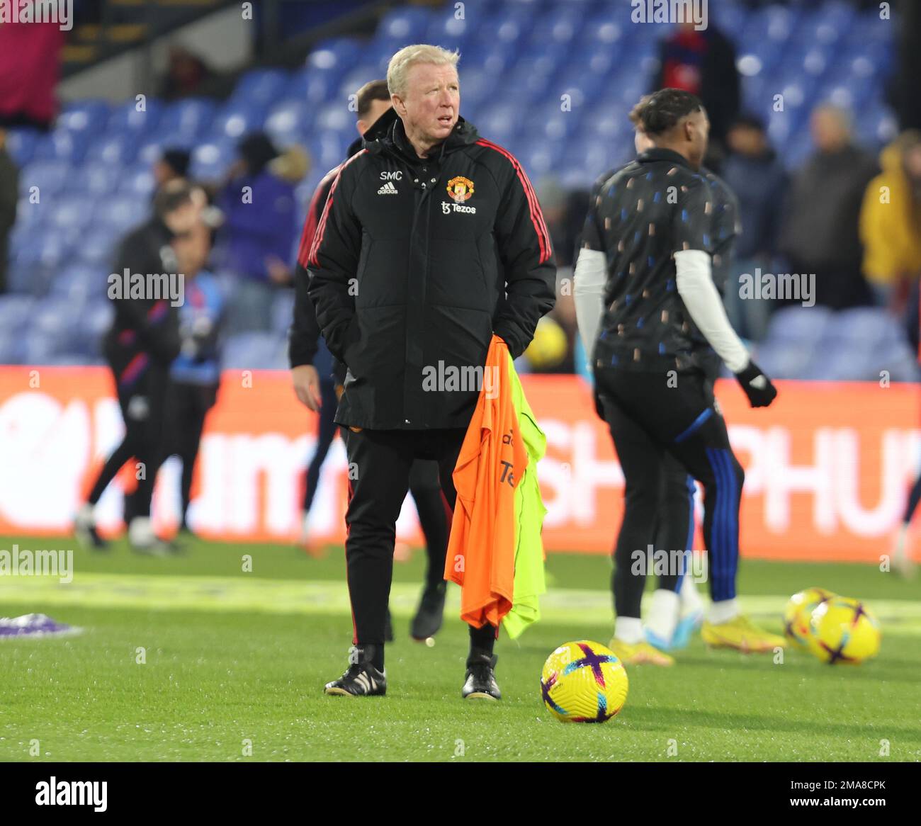 London ENGLAND - January 18: Manchester United Assistant coach Steve ...