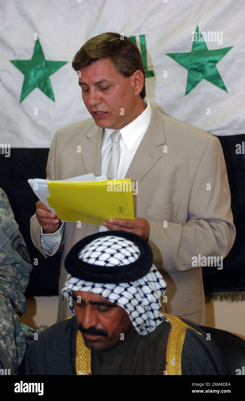 North babil tribal council hi-res stock photography and images - Alamy