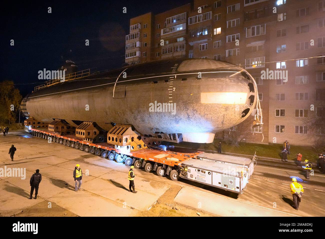 The bow of the Soviet submarine K-3 'Leninsky Komsomol' is transported ...