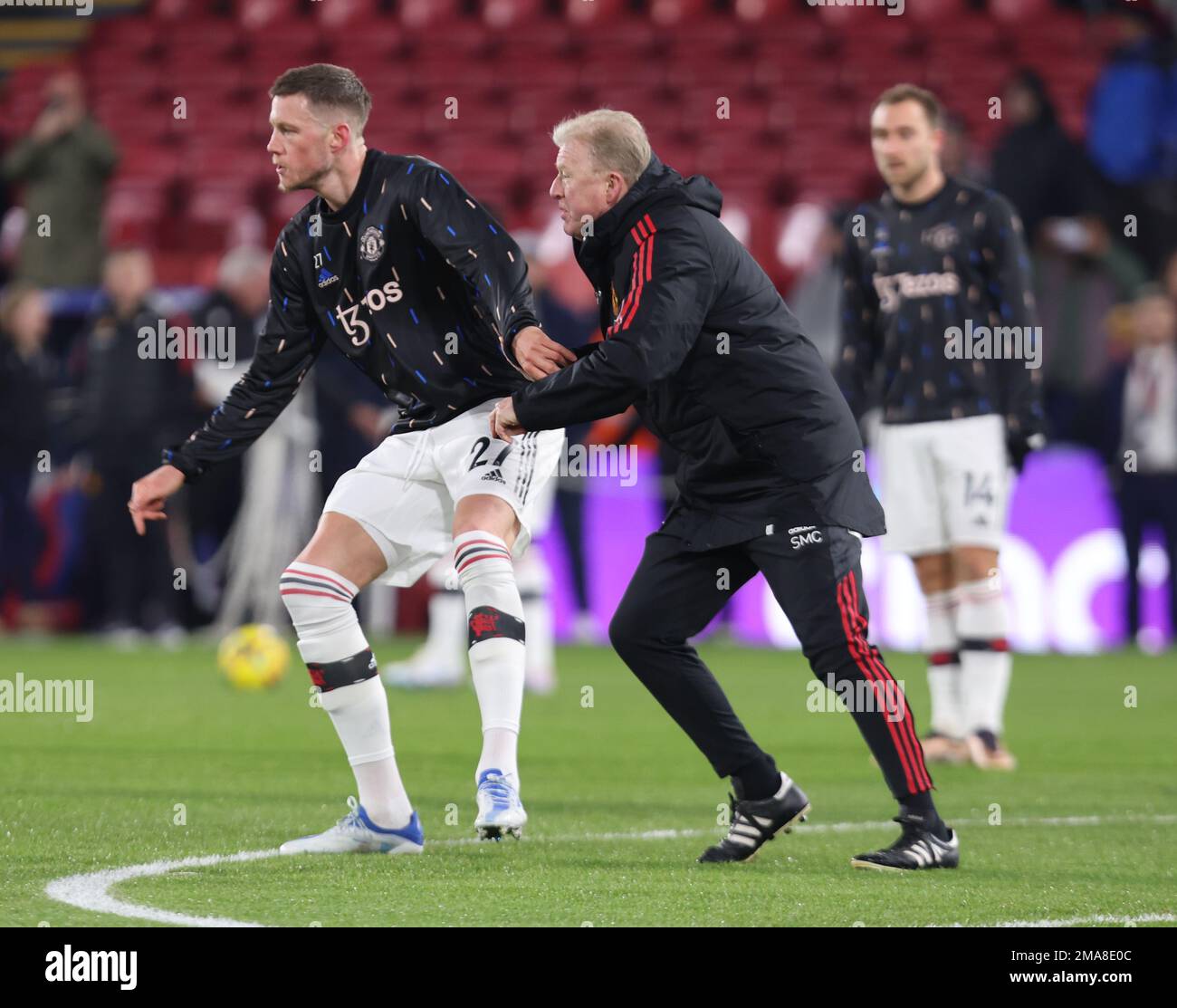 Manchester united assistant coach hi-res stock photography and images ...