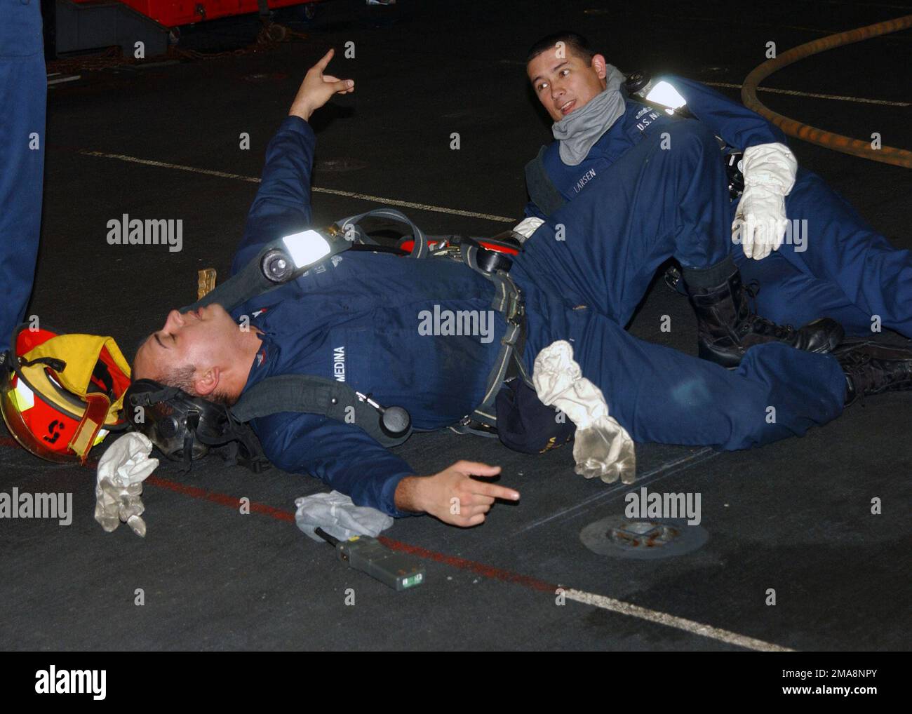 Uss tarawa lha 1 hi-res stock photography and images - Alamy