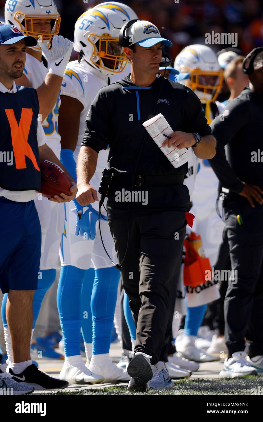 Los Angeles Chargers head coach Brandon Staley walks up the sideline ...