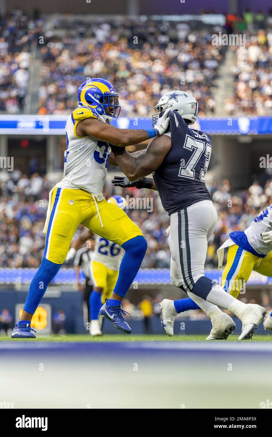 Linebacker (52) Terrell Lewis of the Los Angeles Rams against the ...