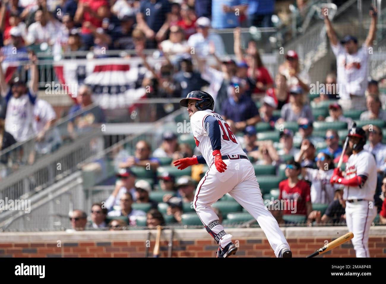 Atlanta Braves catcher Travis d'Arnaud (16) runs the bases after his ...