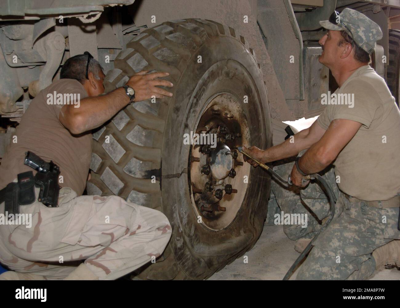060405-A-1211S-049. Subject Operation/Series: IRAQI FREEDOM Base: Cob ...