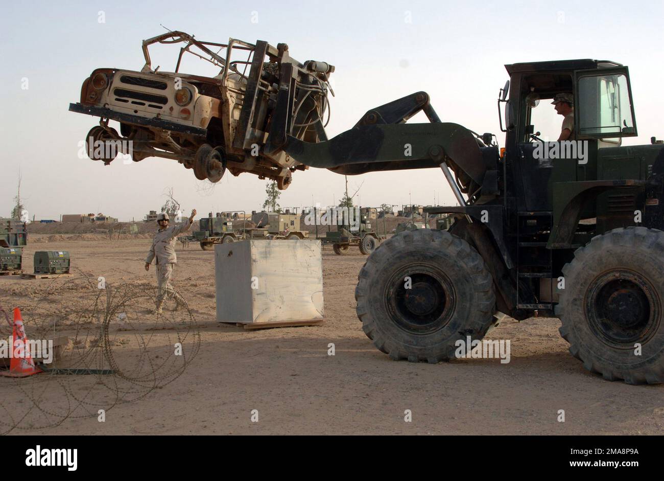 060405-A-1211S-102. Subject Operation/Series: IRAQI FREEDOM Base: Cob ...
