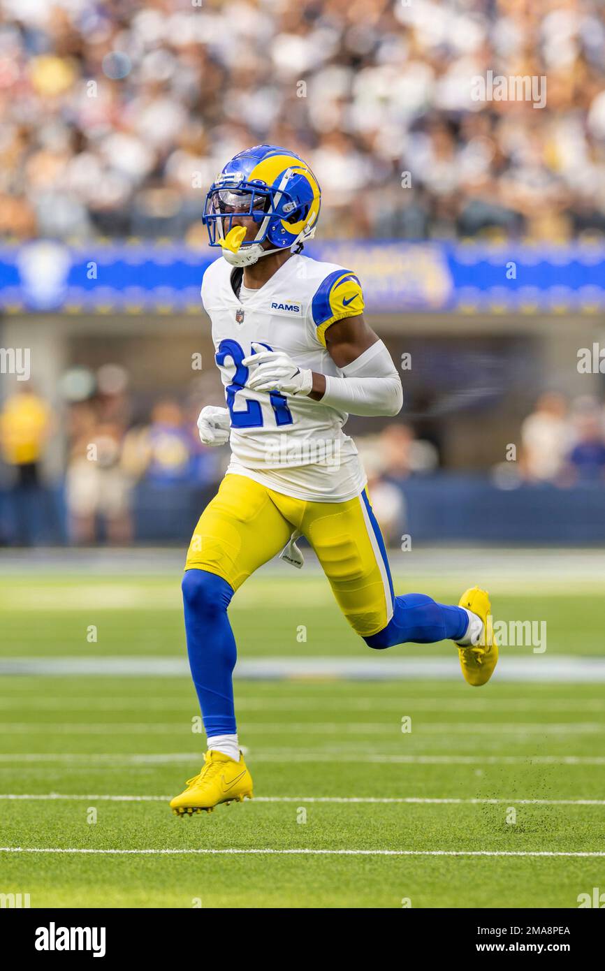 Defensive back (21) Russ Yeast of the Los Angeles Rams against the ...