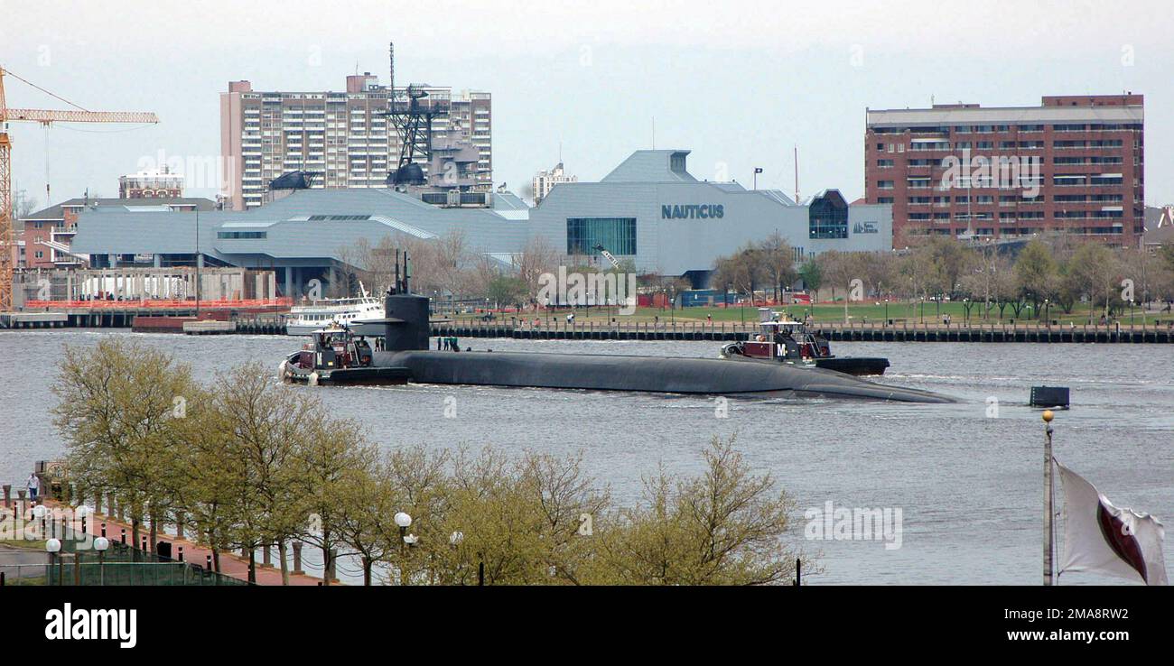 060408-N-4014G-230. Base: Norfolk Naval Shipyard State: Virginia (VA ...