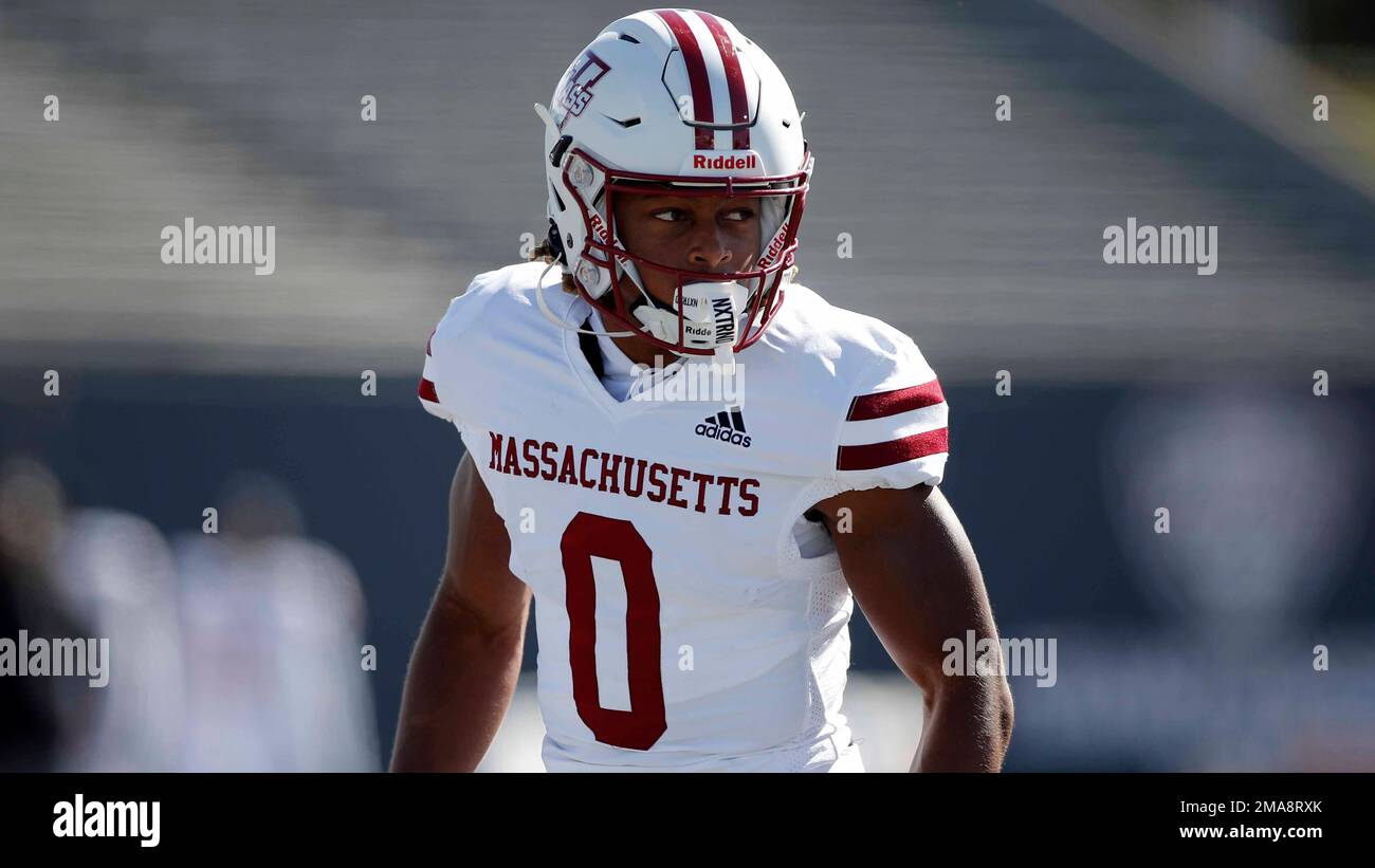 Massachusetts' Jacquon Gibson plays during an NCAA football game on ...