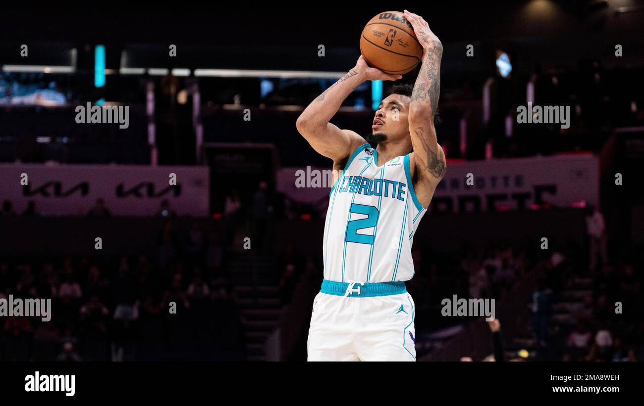 Charlotte Hornets guard James Bouknight (2) plays against the ...