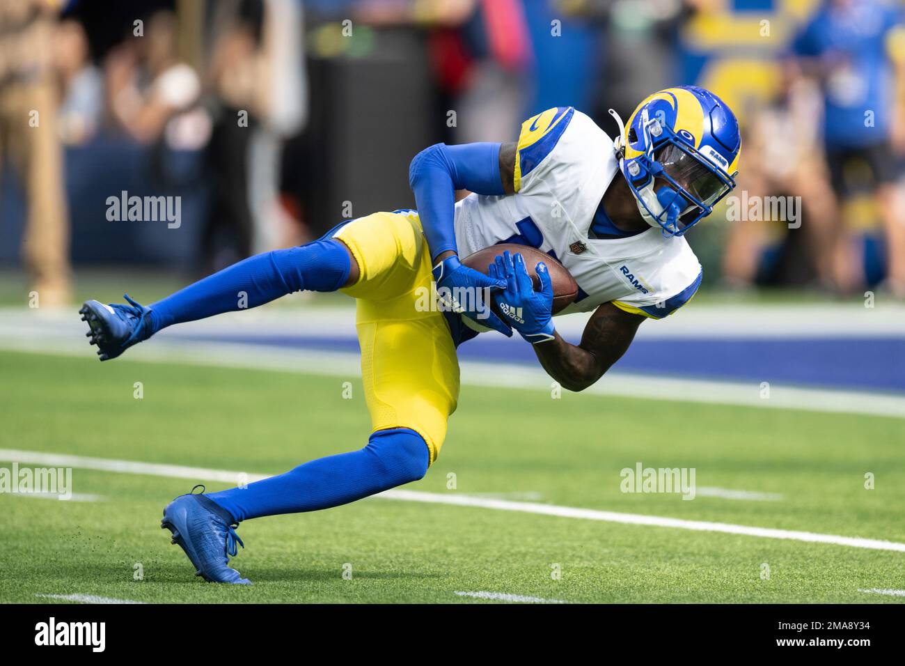 Los Angeles Rams wide receiver Tutu Atwell (15) catches a pass during ...