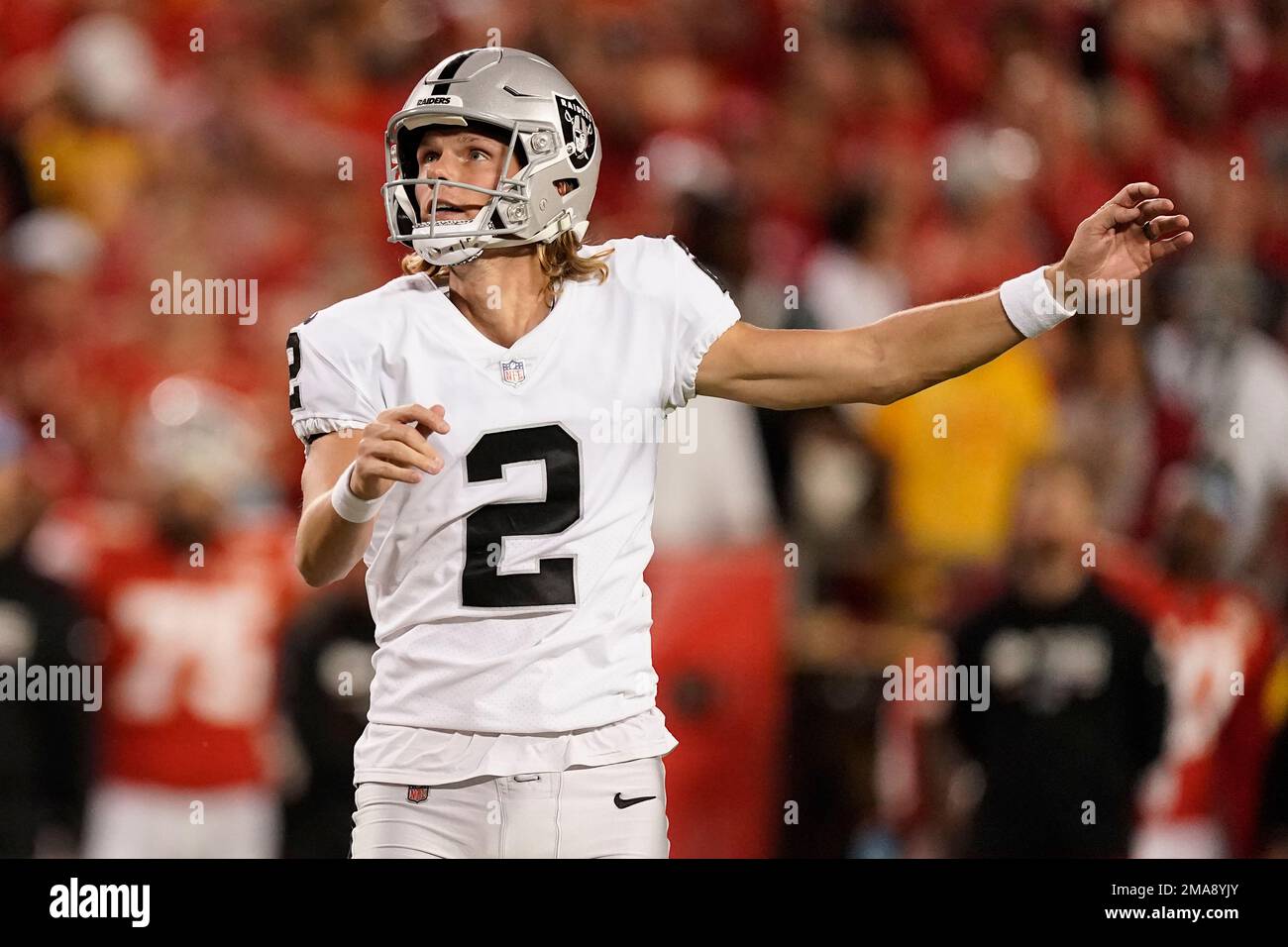 Las Vegas Raiders place kicker Daniel Carlson watches his 47-yard field ...