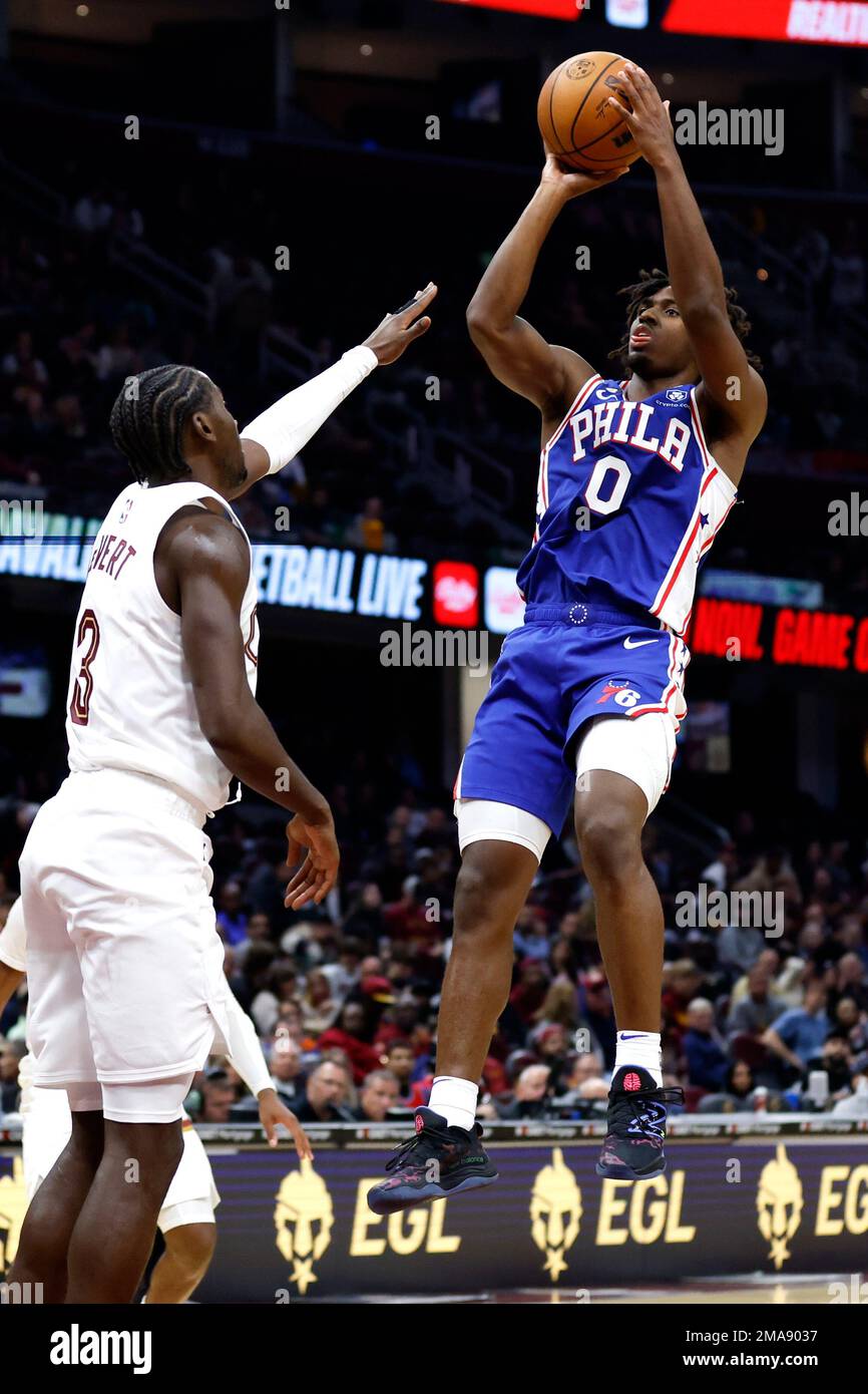 Philadelphia 76ers guard Tyrese Maxey (0) shoots against Cleveland ...