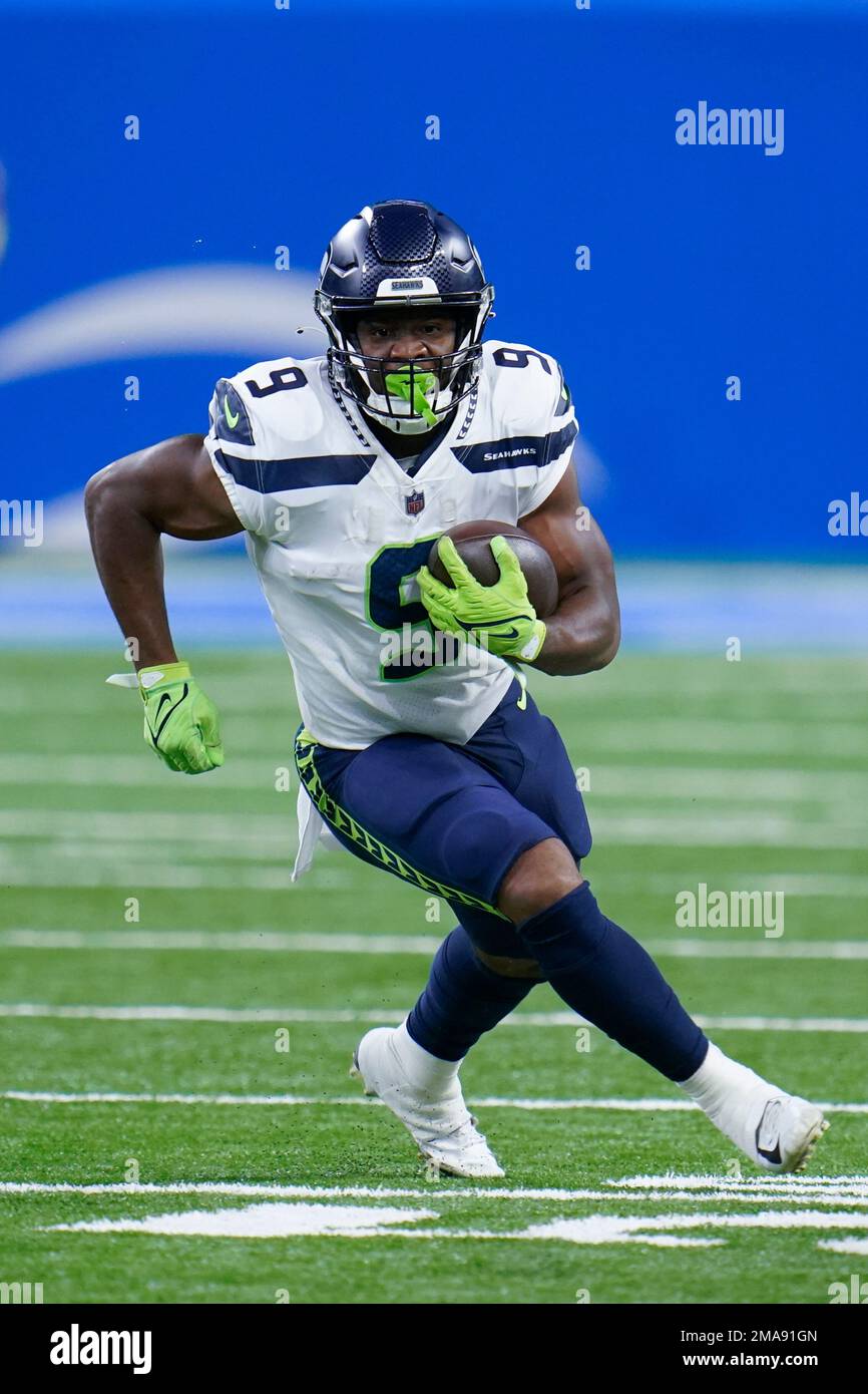 Seattle Seahawks running back Kenneth Walker III (9) runs against the ...