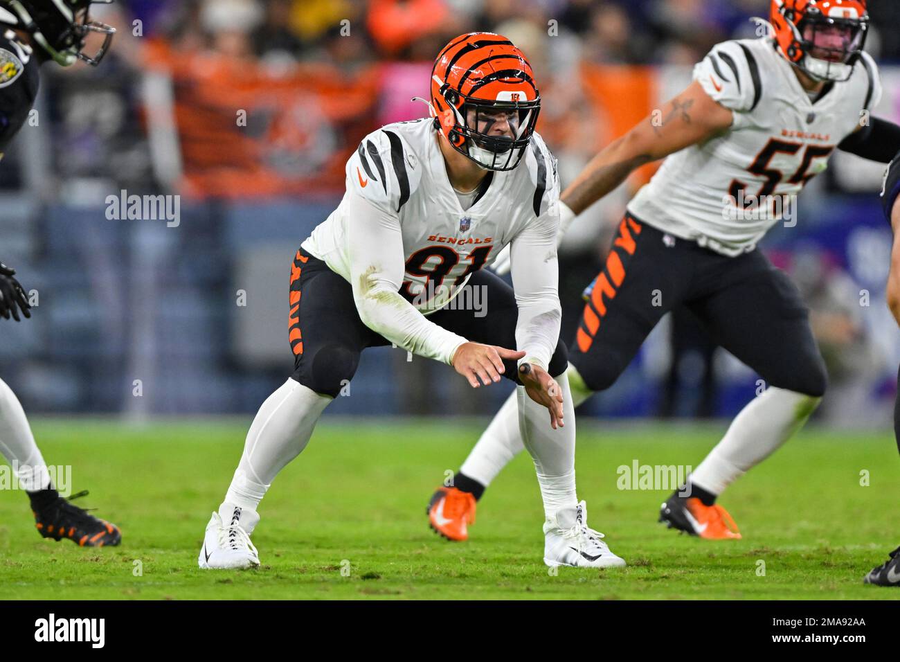 Cincinnati Bengals defensive end Trey Hendrickson (91) gets in position ...