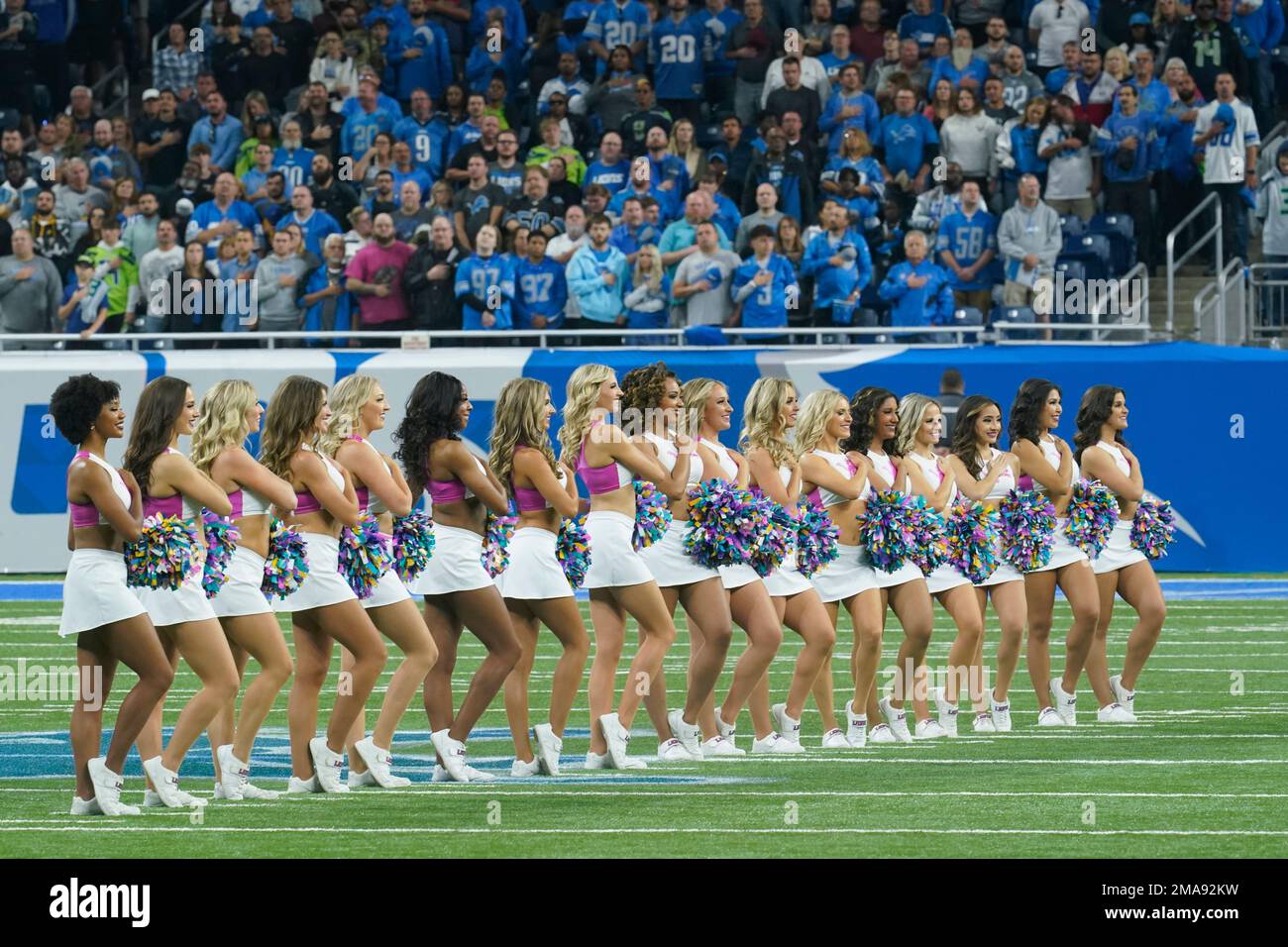 Detroit Lions cheerleaders perform during an NFL football game in ...